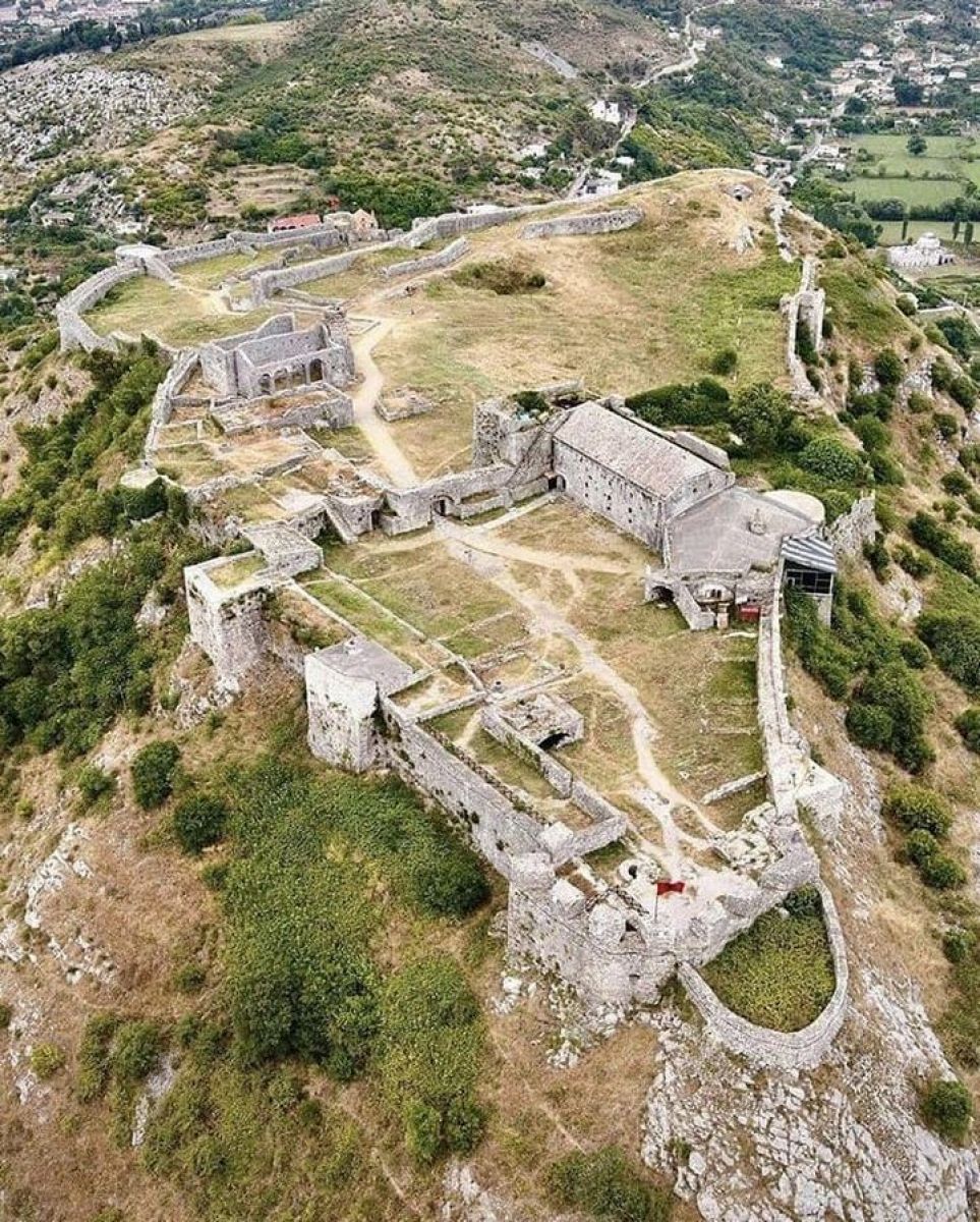 Rozafa Kalesi (İşkodra Kalesi) | Nomatto