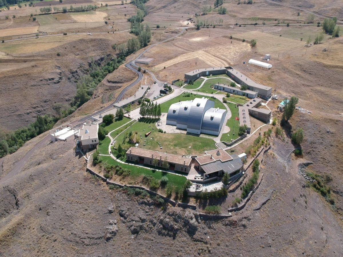 Baksı Museum | Nomatto