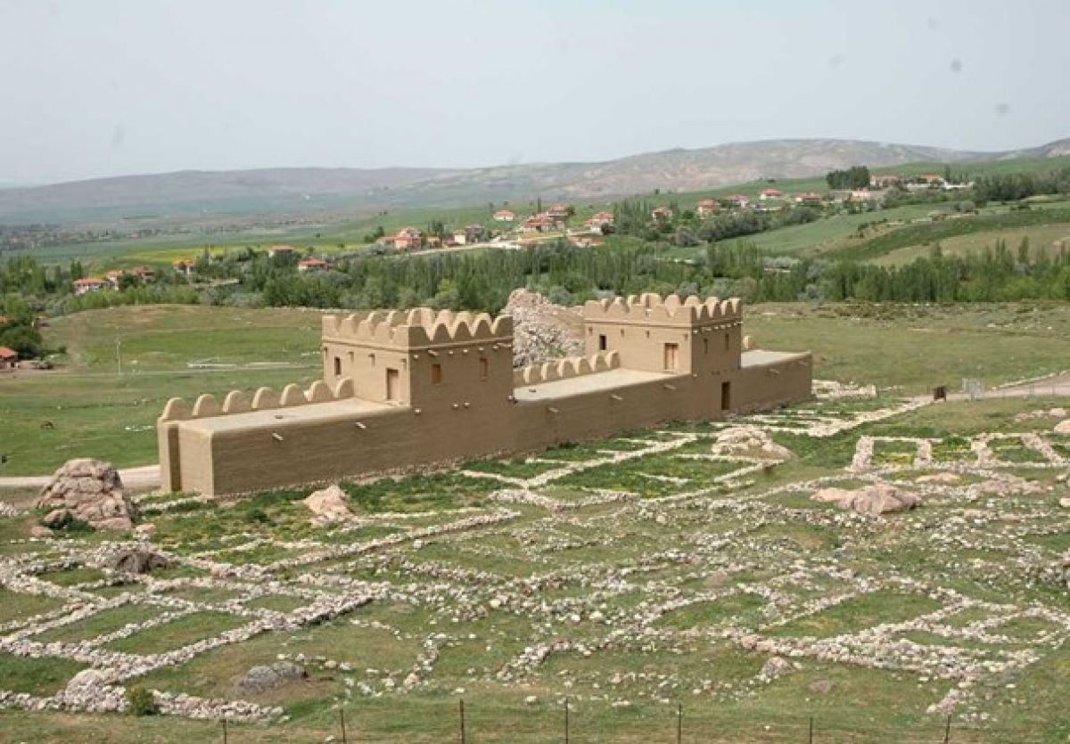 The Hittite Trail | Nomatto