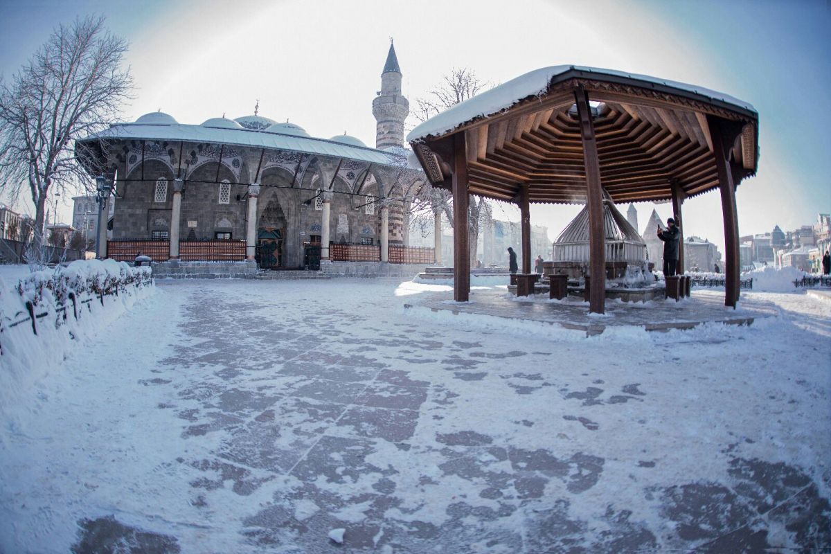 Lala Mustafa Pasha Mosque | Nomatto