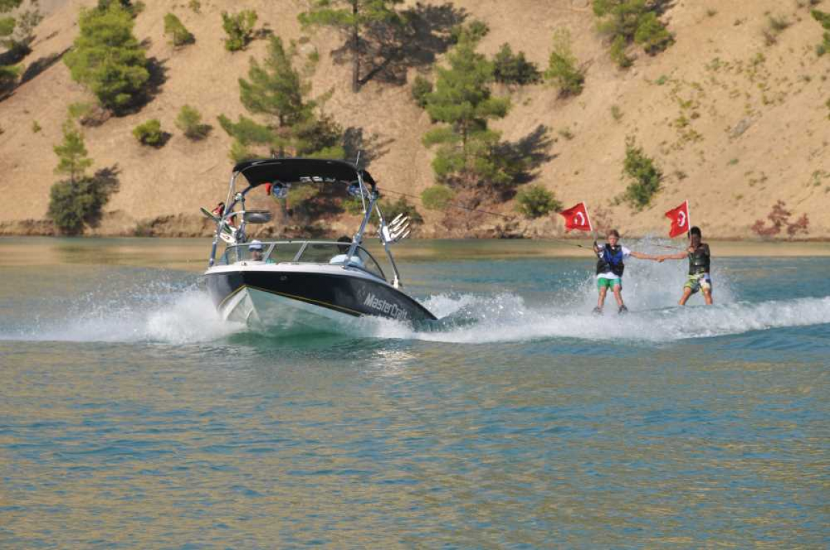 The Armenian Turquoise Dam | Nomatto