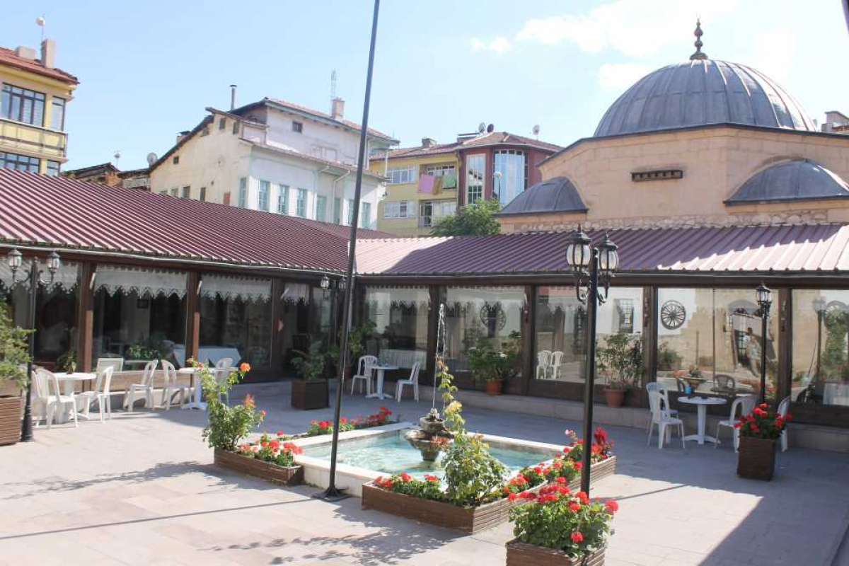 Rüstem Paşa Medresesi | Nomatto