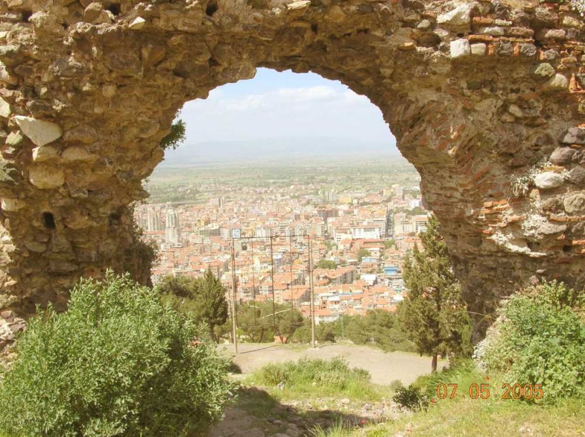 Manisa Kalesi | Nomatto