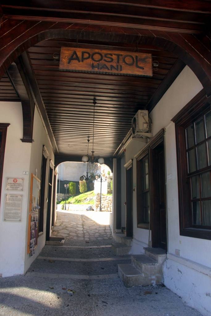 The Apostle Khan | Nomatto