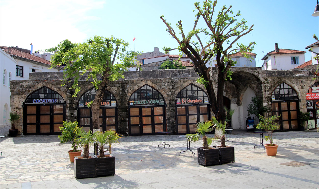 The Palace Of The Sultan Of Hafsa | Nomatto