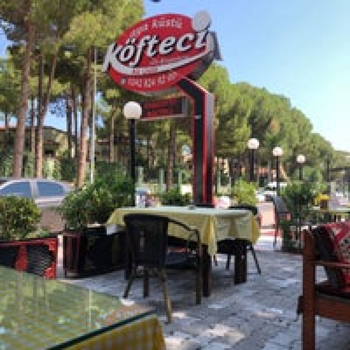 Aya Küstü Köfteci Ali Usta | Nomatto