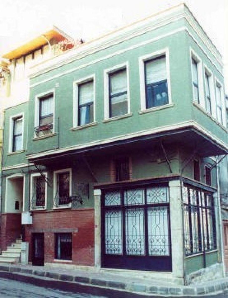 The Balart House Of Art | Nomatto