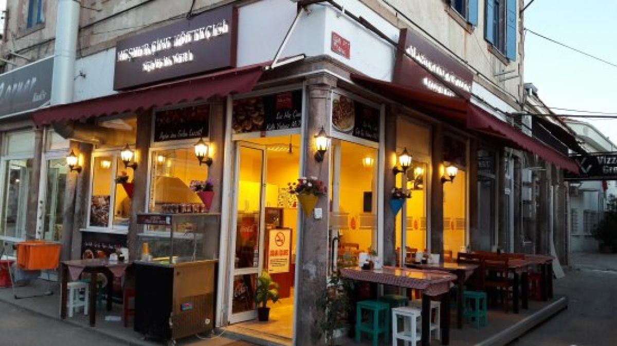 The Place Of The Famous Chinese Pancake Maker | Nomatto