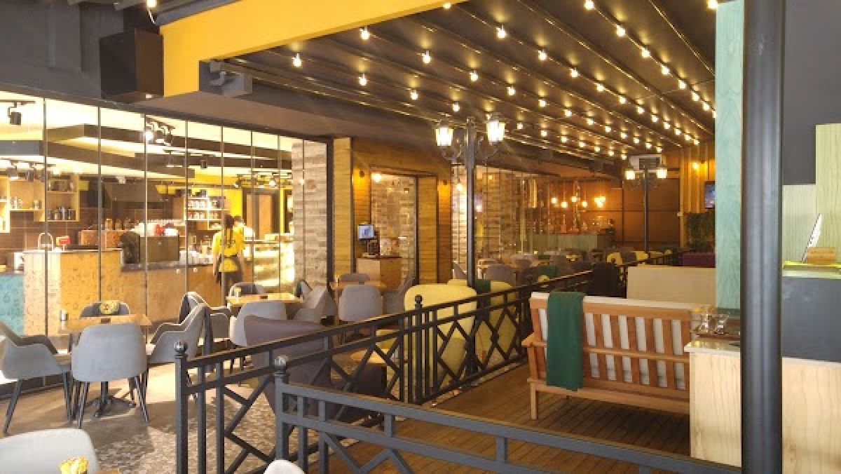 Nevre Cafe & Restaurant | Nomatto